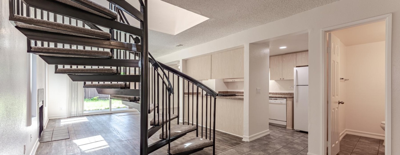 Gallery | San Diego homes for rent | Hilleary Park